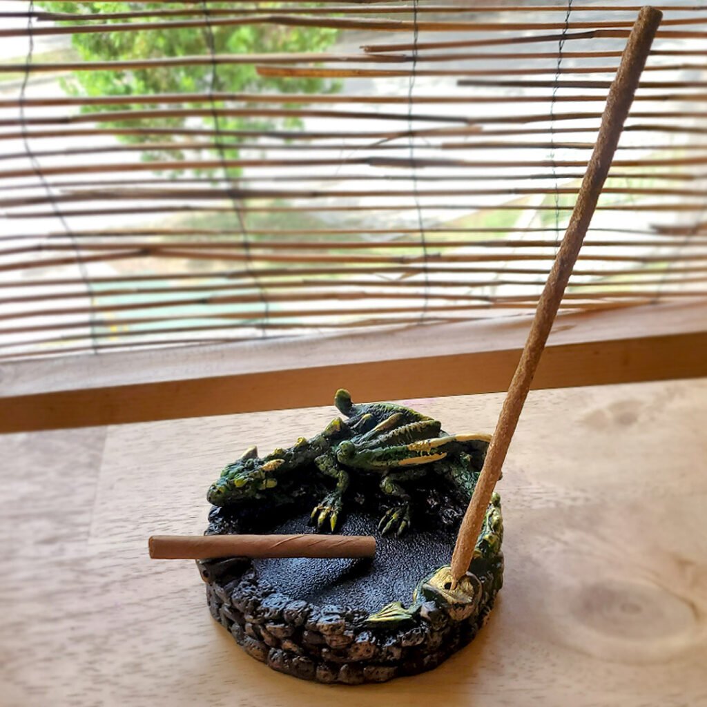 Dragon Figurine Round Ash Tray - Pichincha gifts